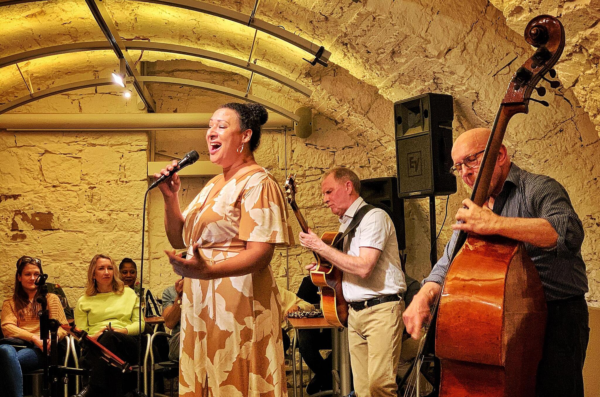 Bad Kissingen Jazz Soul Konzert Michael Arlt Michelle Walker Trio ...