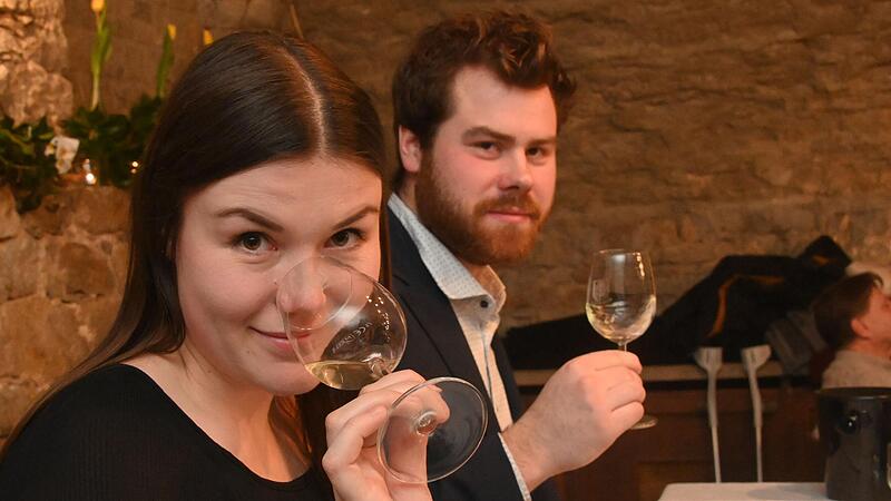 Was die Frickenhäuser Jungweinprobe mit einer Tupper-Party gemeinsam hat