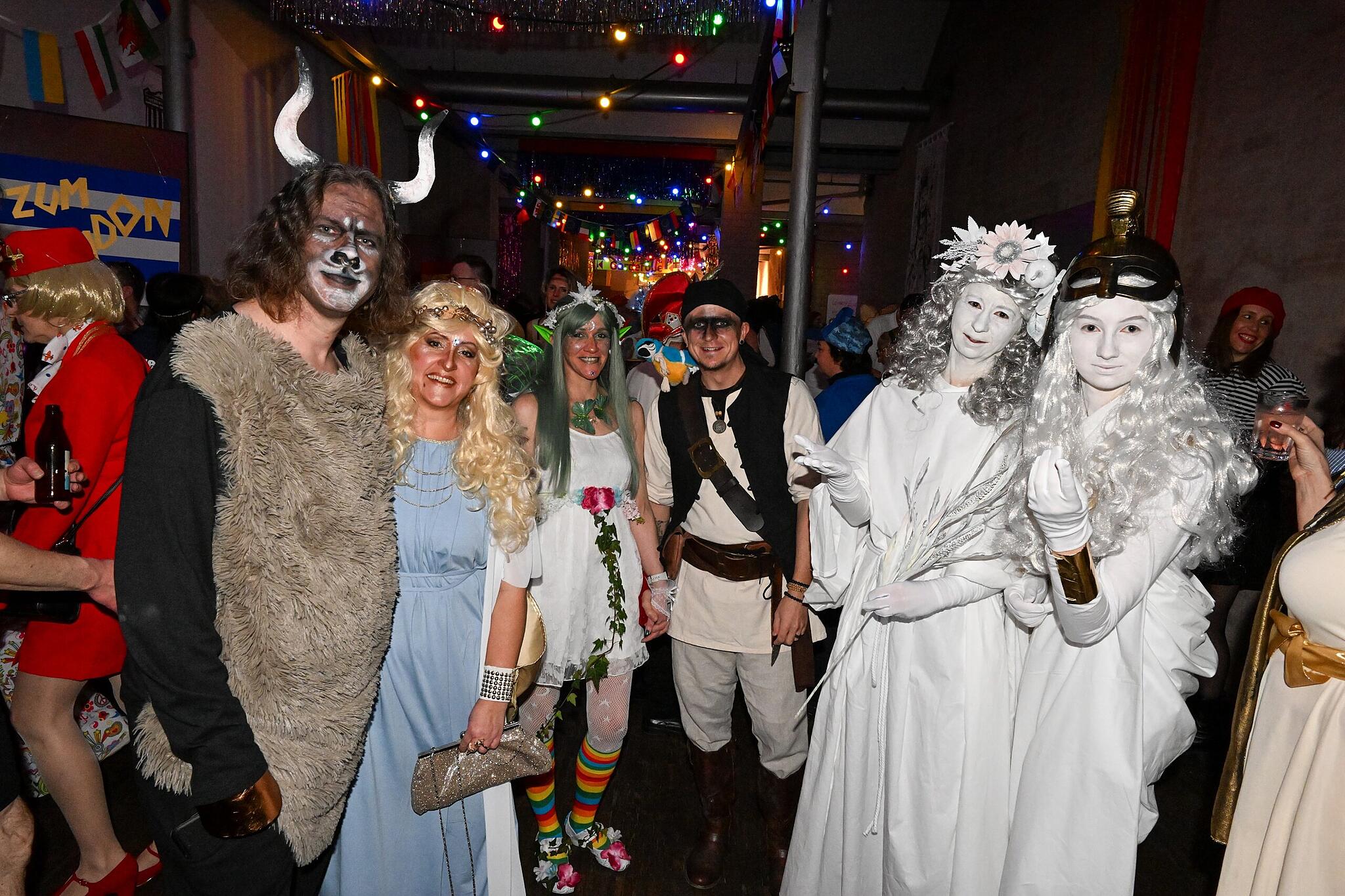 Der BRK-Rosenmontagsball in Bildern