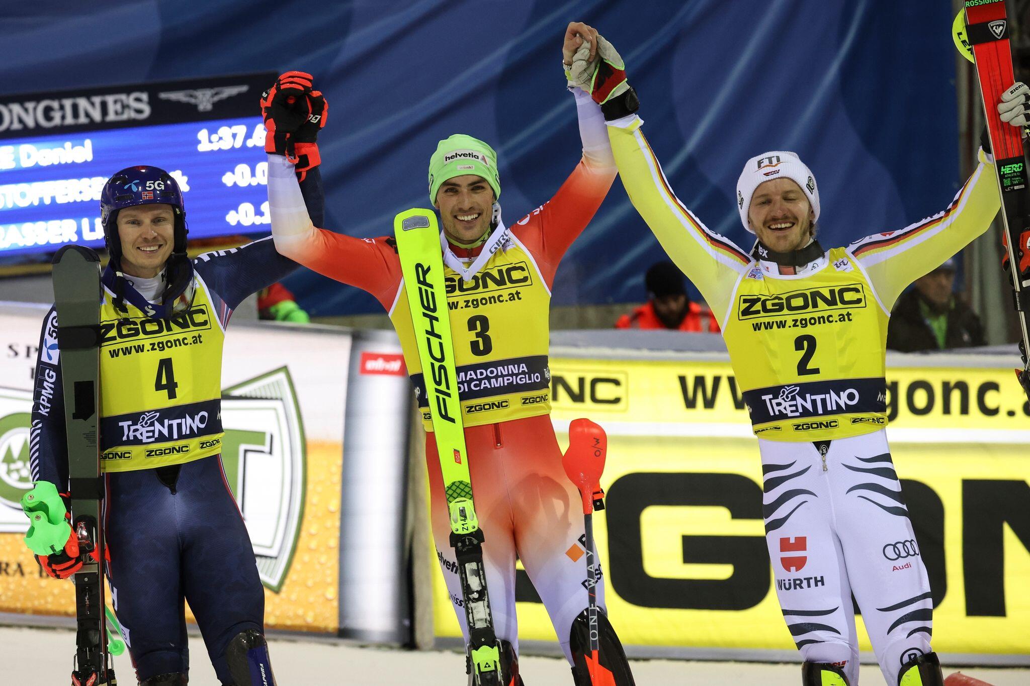 Erster Podestplatz als Papa: Straßer Dritter im Nachtslalom