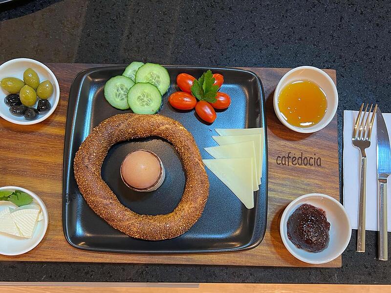 Neueröffnung: Türkisches Café Docia mit Bäckerei im Steinweg