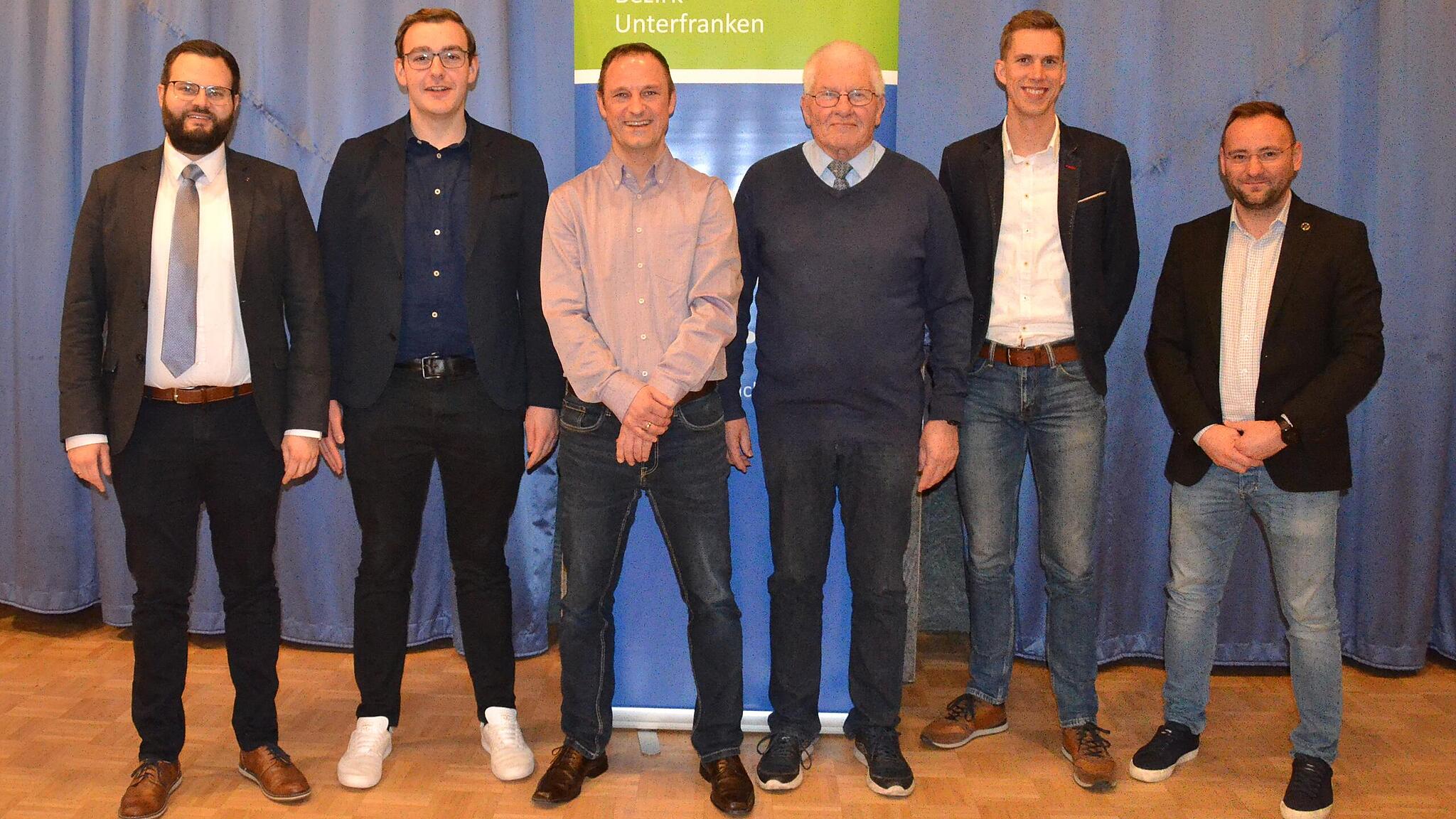 Johannes Hartmeier und Jürgen Walther bei Schiedsrichter-Aktion von BFV ...