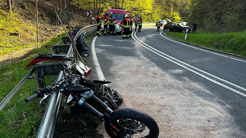 Schwerer Unfall am Würgauer Berg im Landkreis Bamberg: Motorradfahrerin verletzt