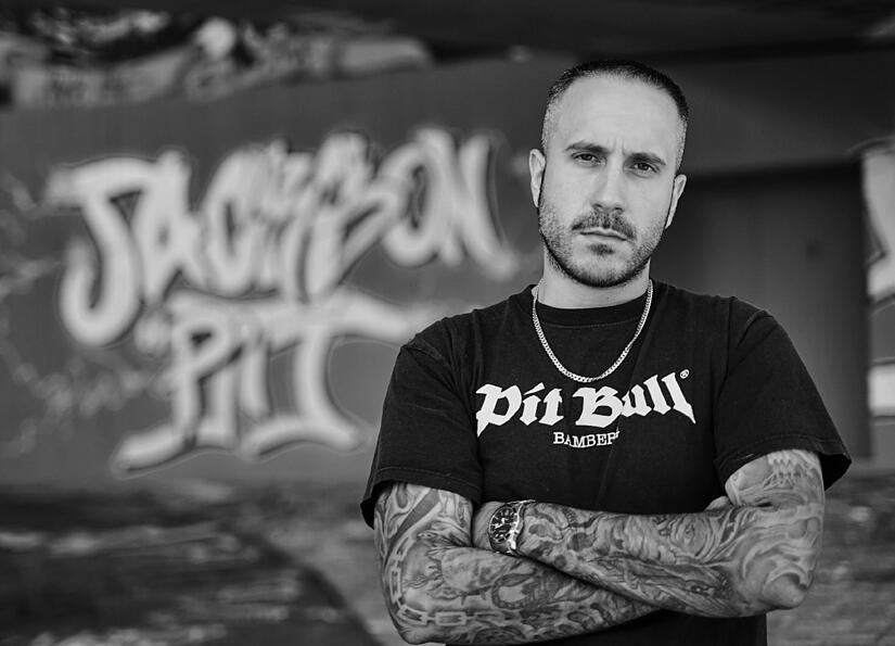 Trost mit Musik: Julia Wörlein aus Dormitz hat ein Lied über ...