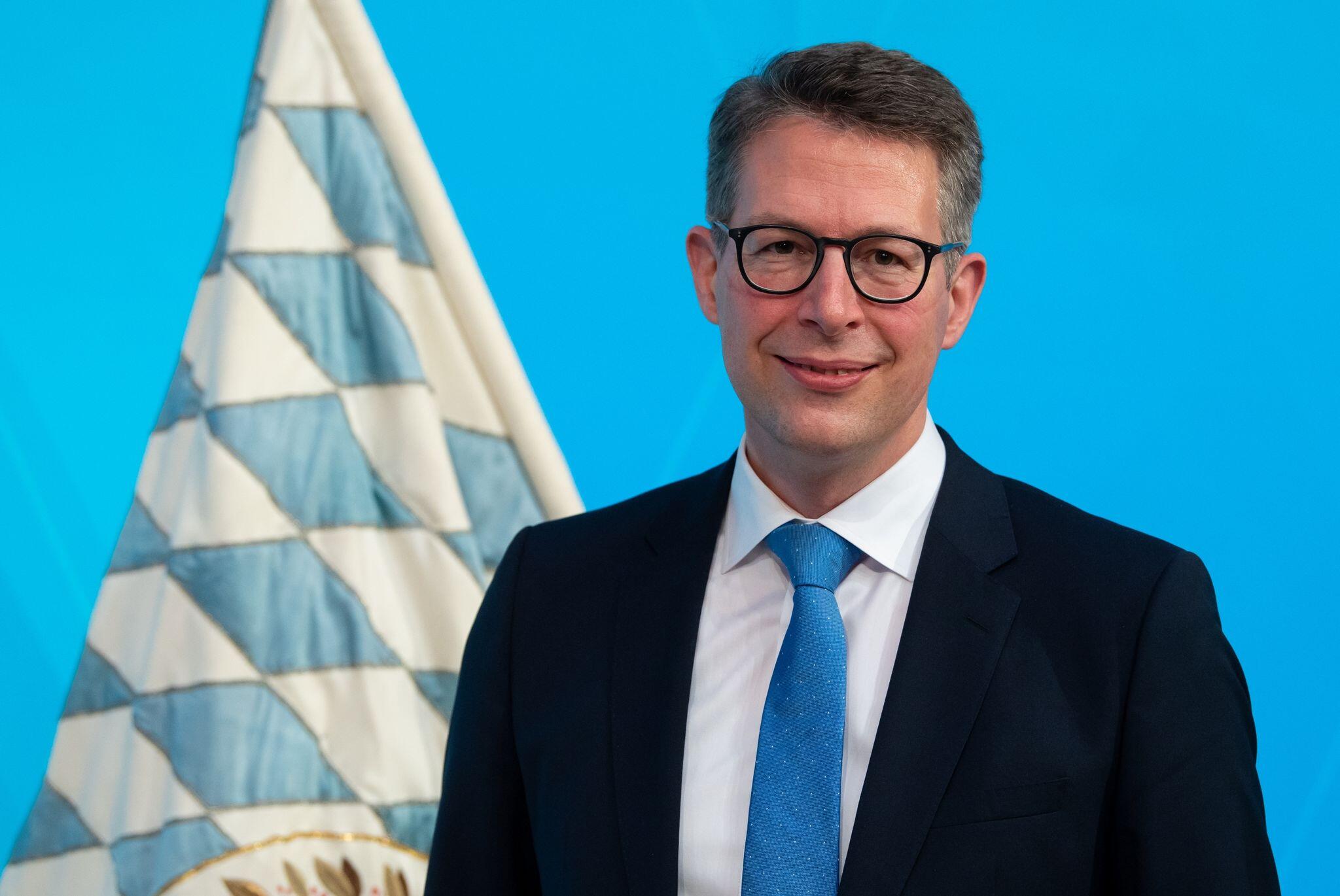 Forschung zu fränkischer Landesgeschichte in Schloss