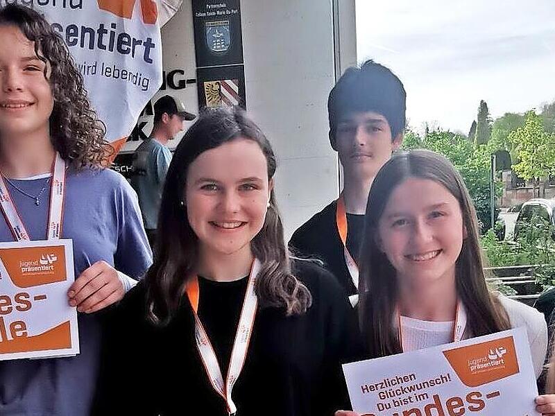 Astronomen entdecken acht superheiße Sterne