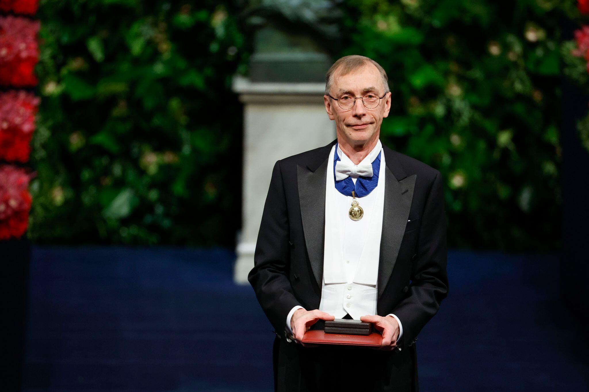 Evolutionsforscher Svante Pääbo erhält Medizin-Nobelpreis