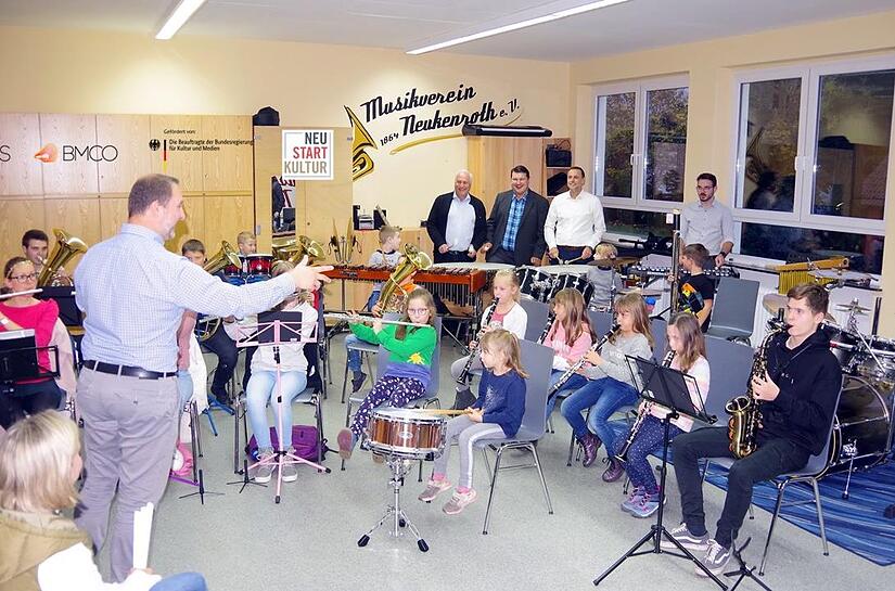 Neukenrother Rasselbande mischt Musikverein auf