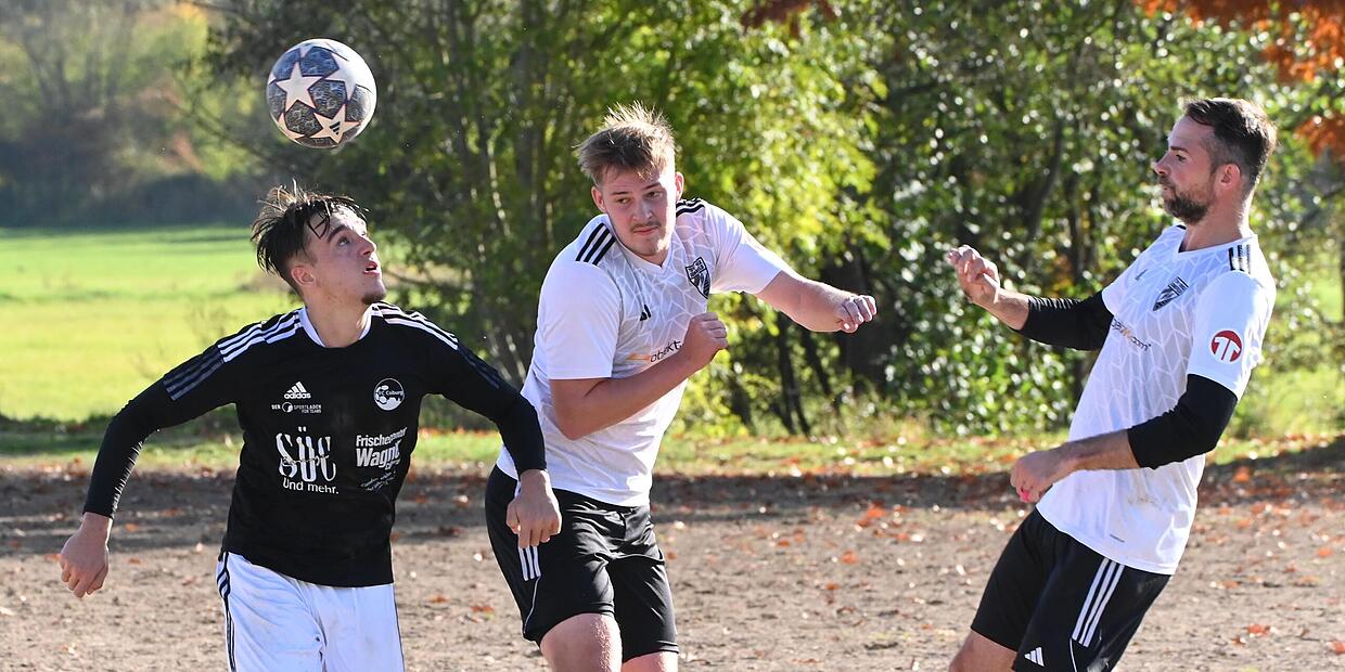 Fußball, Bezirksliga West: Niederlagen für FC Coburg II und TSV Sonnefeld
