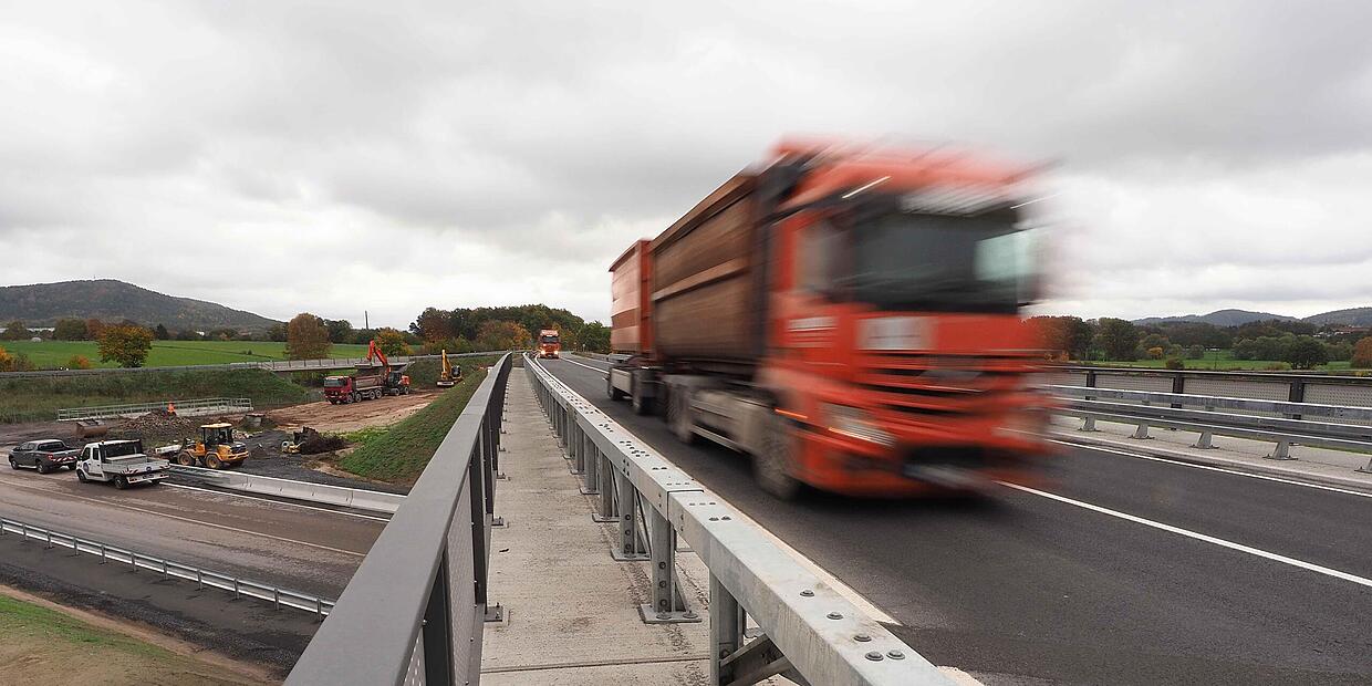 Bundesstraße 4: Brücke bei Neustadt-Haarbrücken ist fertig und frei für ...