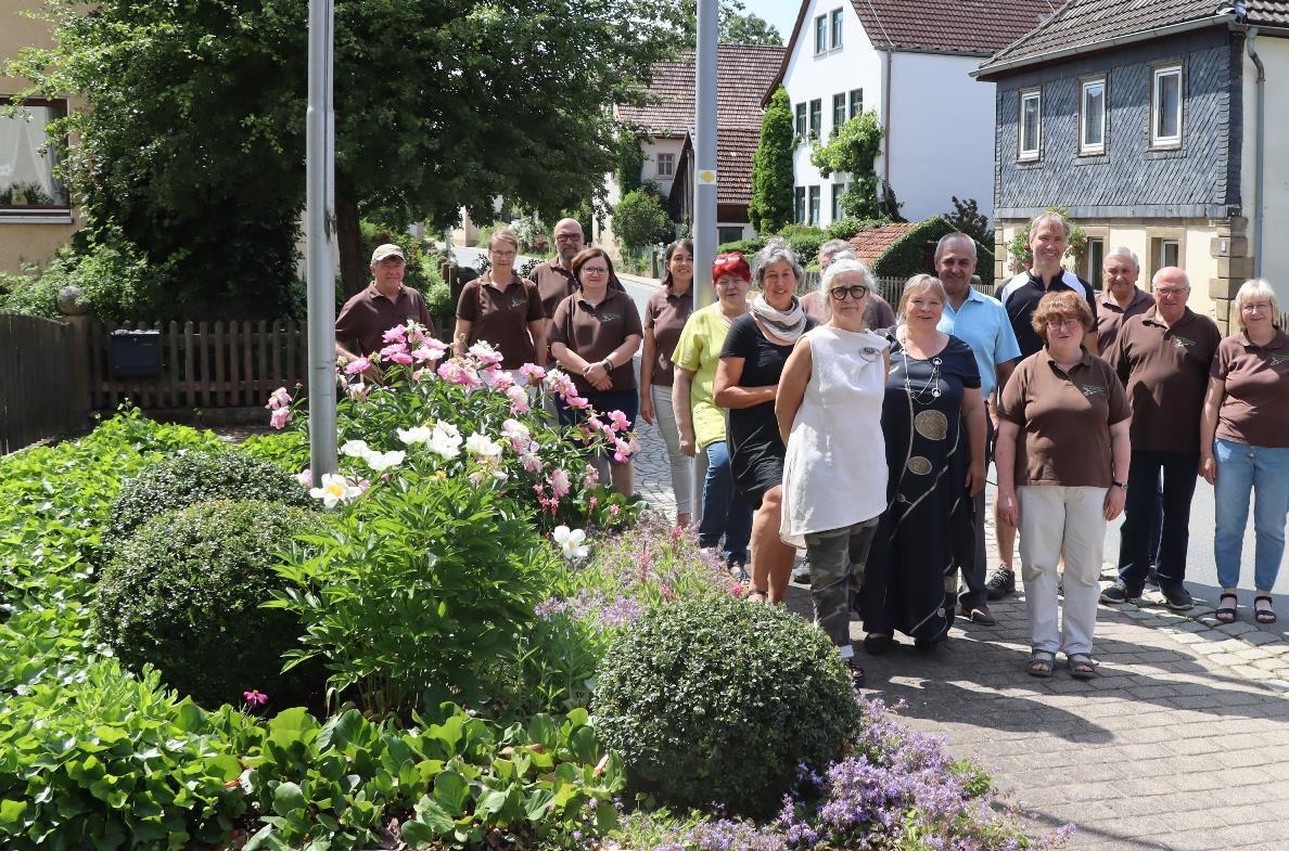 Burkheim feiert Tag der offenen Gartentür