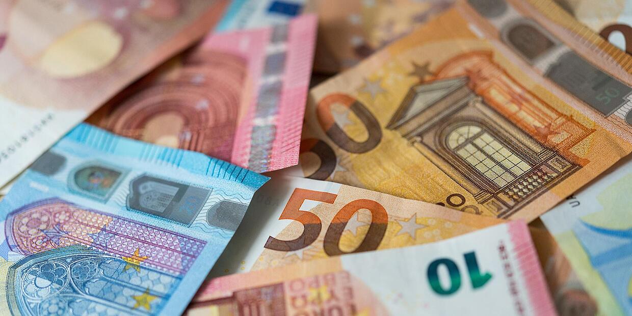 Der Haushalt der Stadt Bad Kissingen ist 2023 durch steigende Preise ...