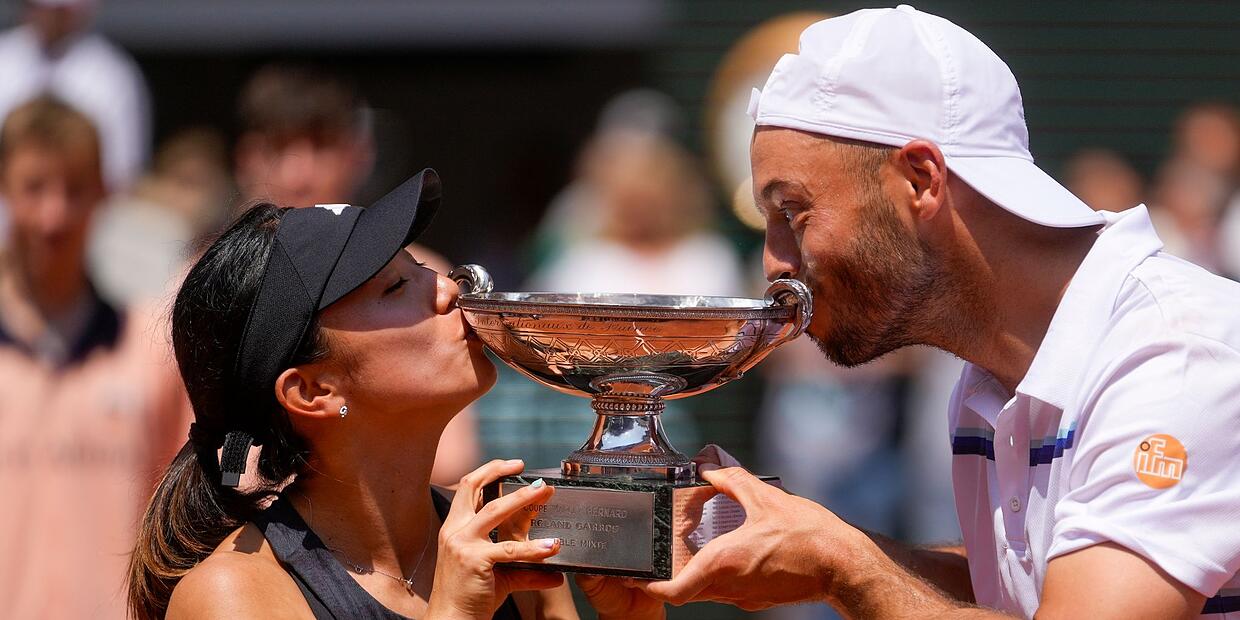 «Unglaublich»: Pütz feiert emotionalen Mixed-Titel mit Kato