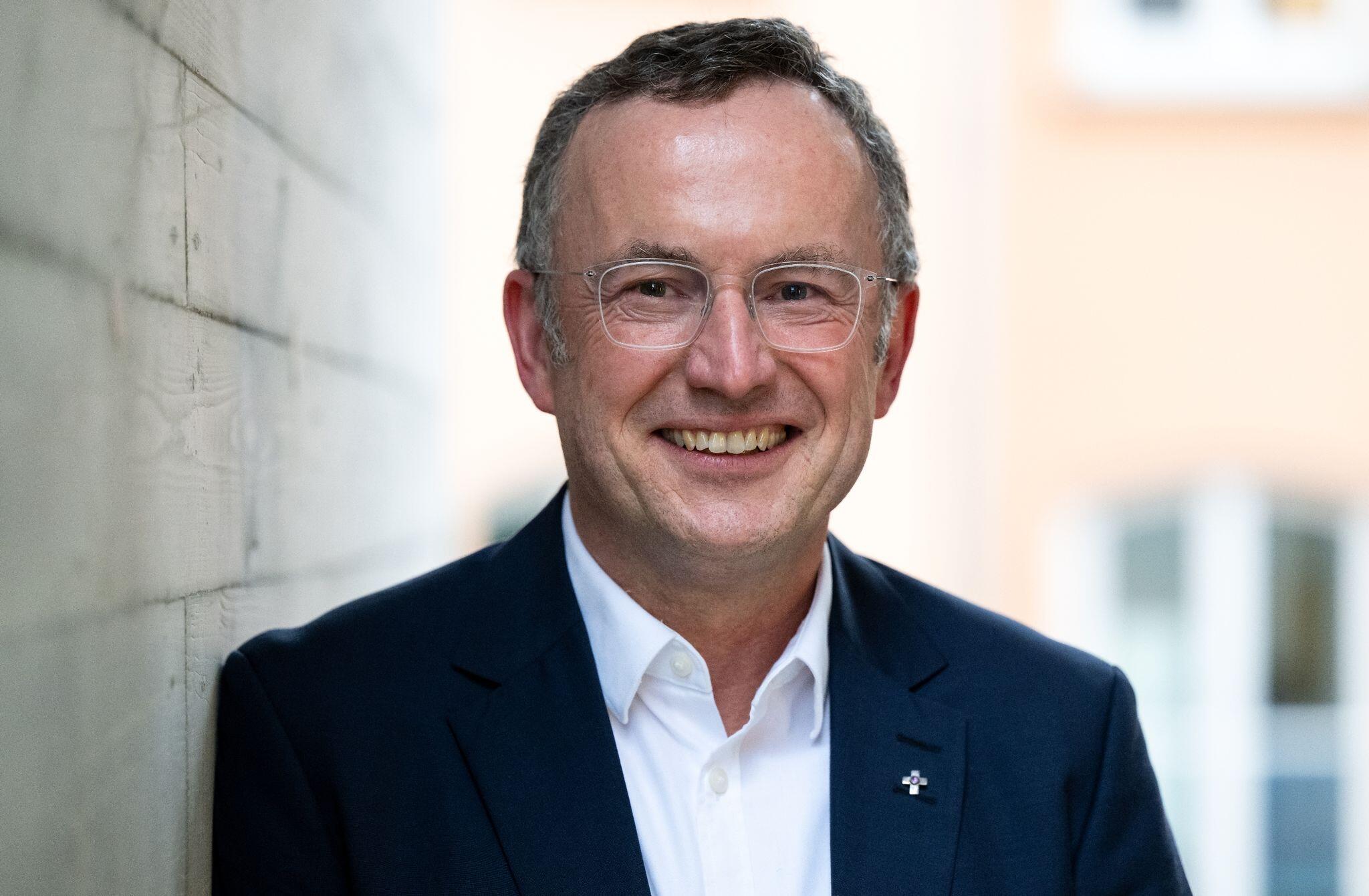 Neuer Landesbischof ohne Sorgen um kirchliche Feiertage