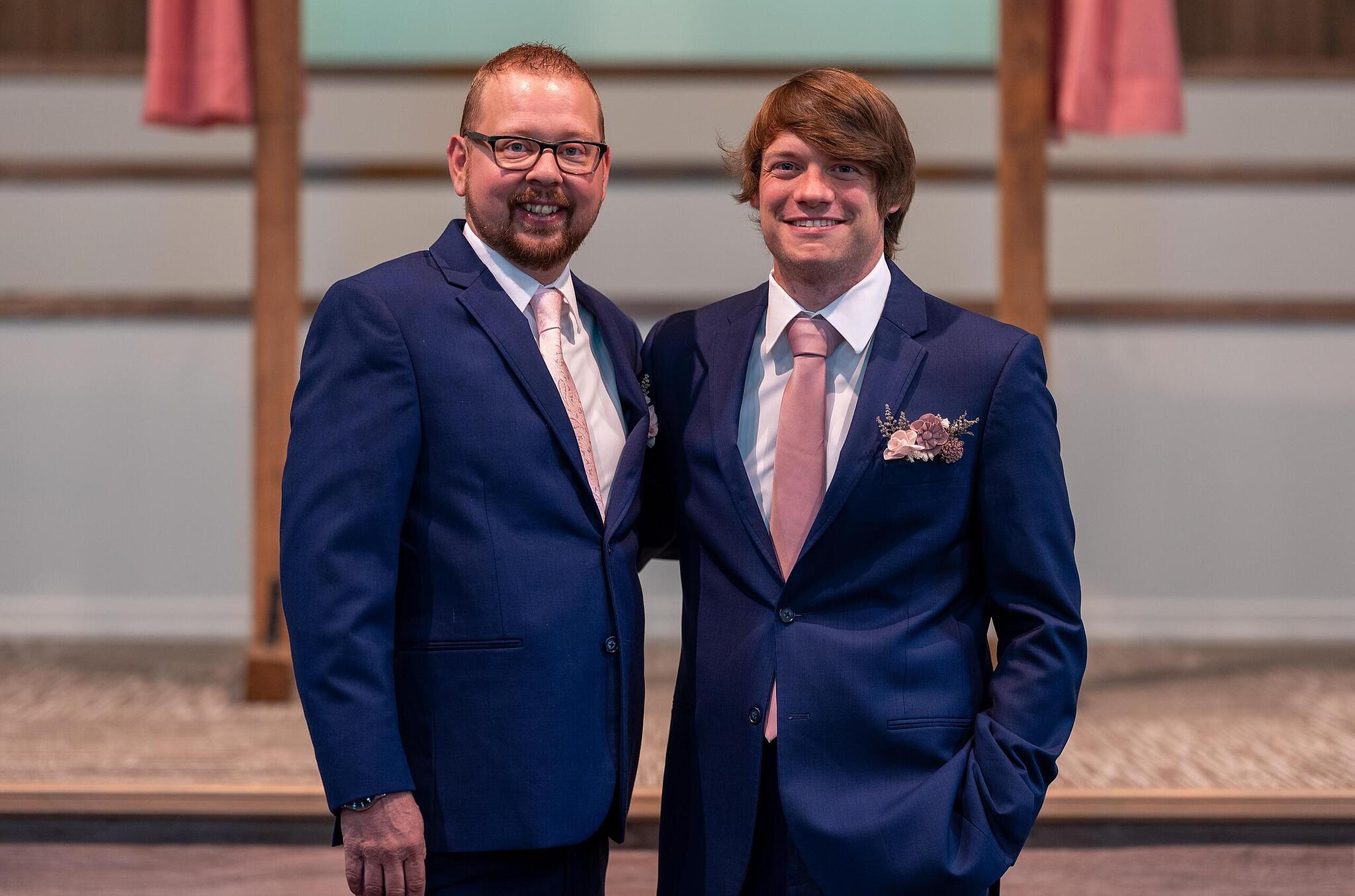 Knochenmarkspender aus Erlangen wird Trauzeuge von Patienten in den USA