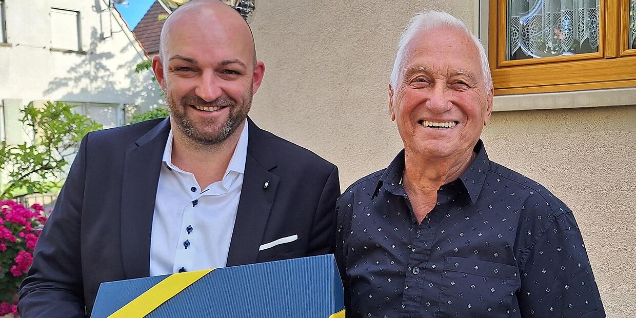 Von Herzen Mädchen für alles: Lorenz Klein feiert 90. Geburtstag