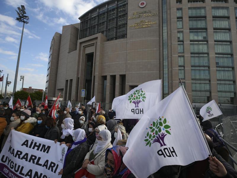 Türkei: Verfassungsgericht gibt HDP-Verbotsklage zurück