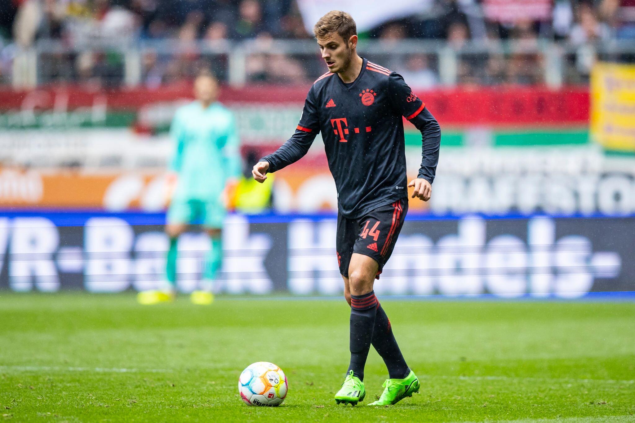 Bayern München verlängert mit Verteidiger Stanisic bis 2026