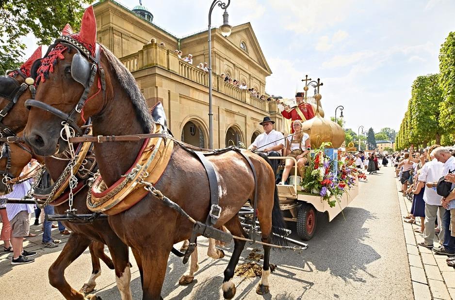 Rakoczy-Fest Bad Kissingen: Pferde und Schildträger für den Umzug gesucht