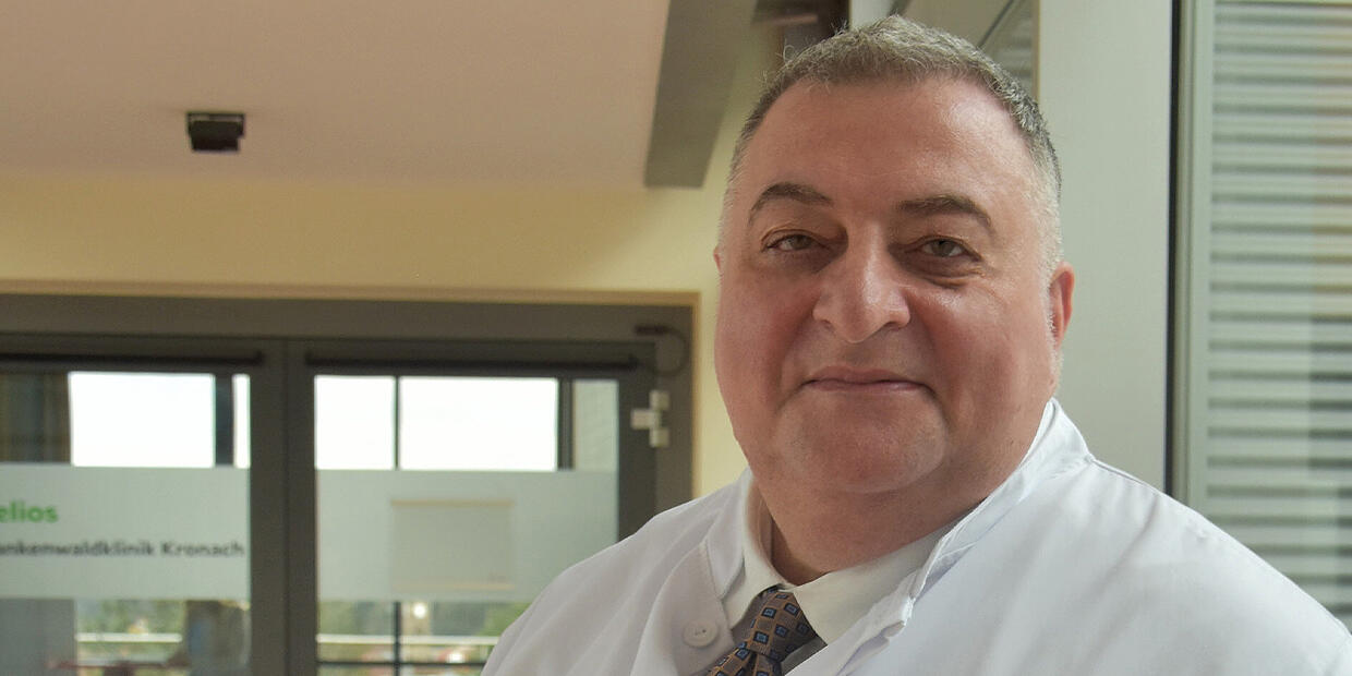 Neuer Chefarzt an der Helios Frankenwaldklinik: Unfallchirurg und Orthopäde Gennaro Manzo im ...