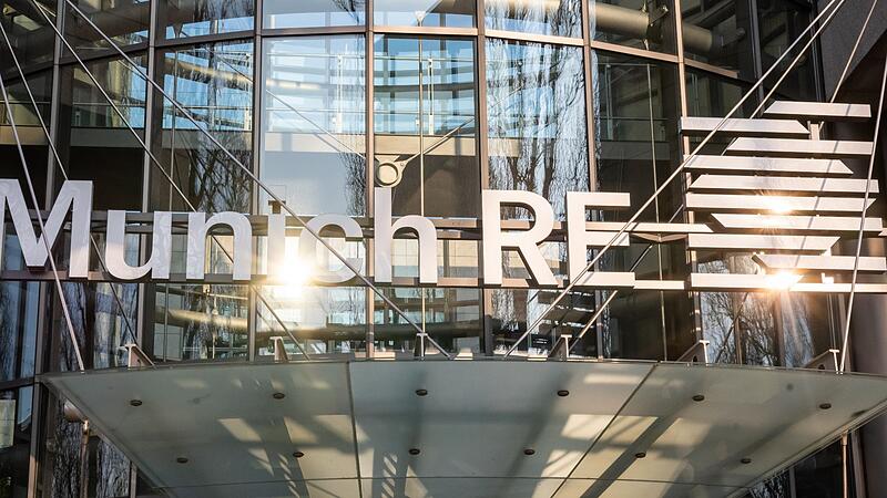 Munich Re hält trotz Hurrikan-Schäden an Gewinnziel fest