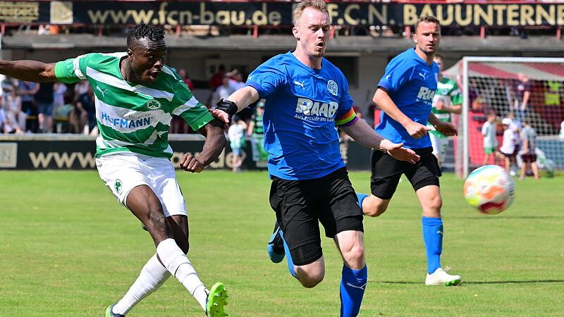 Fußball, Testspiel: FC Herzogenaurach gegen Greuther Fürth und drei ...