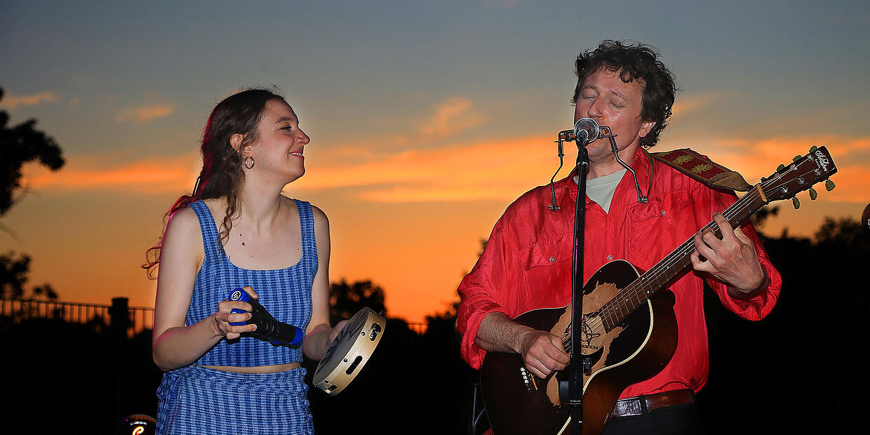 Scott & Lila spielen beim Ehrenabend in Stadtsteinach