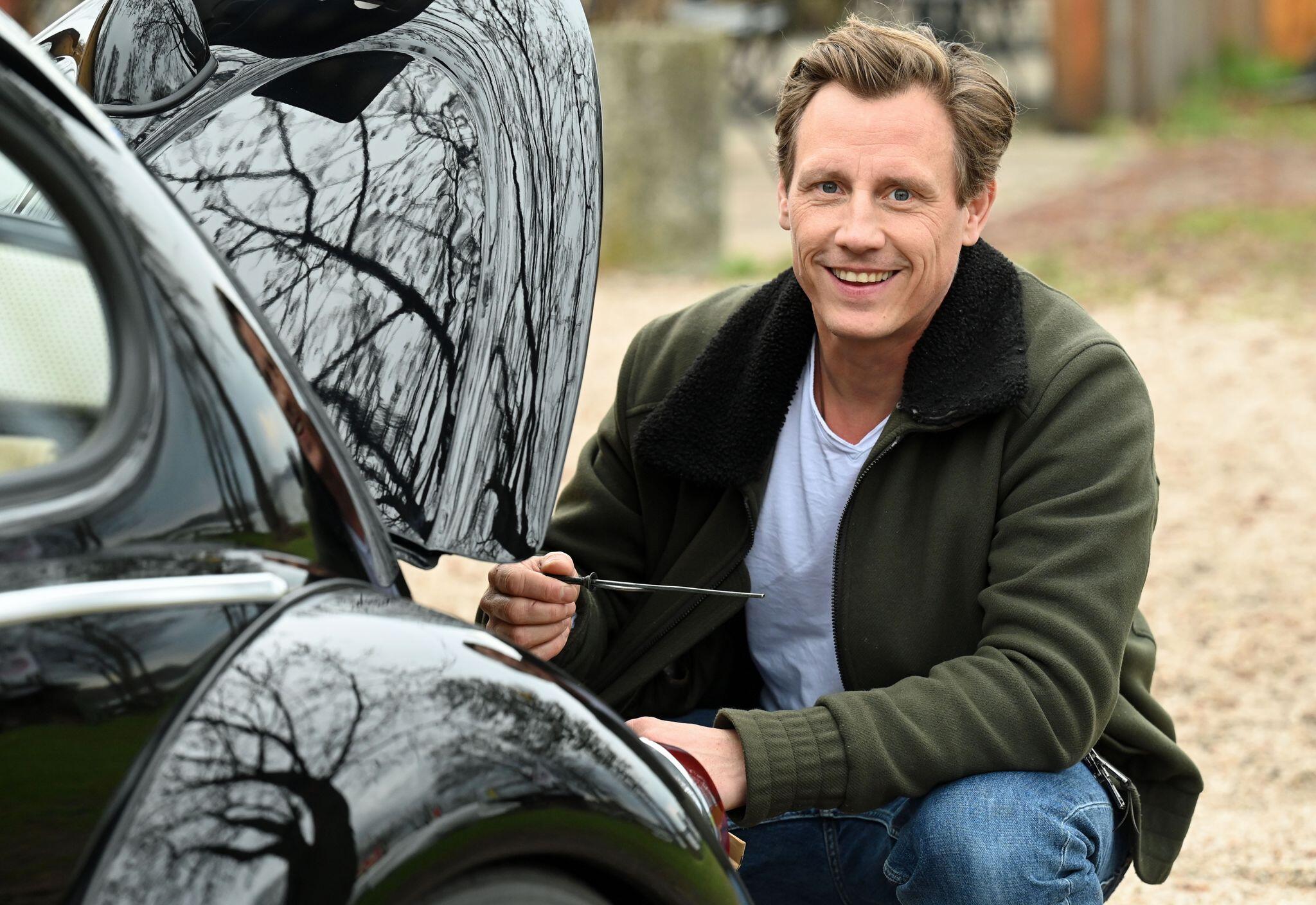 Patrick Kalupa schraubt 15 Jahre an VW Käfer herum