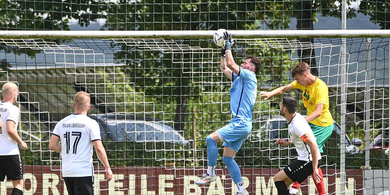 SC Sylvia Ebersdorf und TSV Sonnefeld in englischer Woche