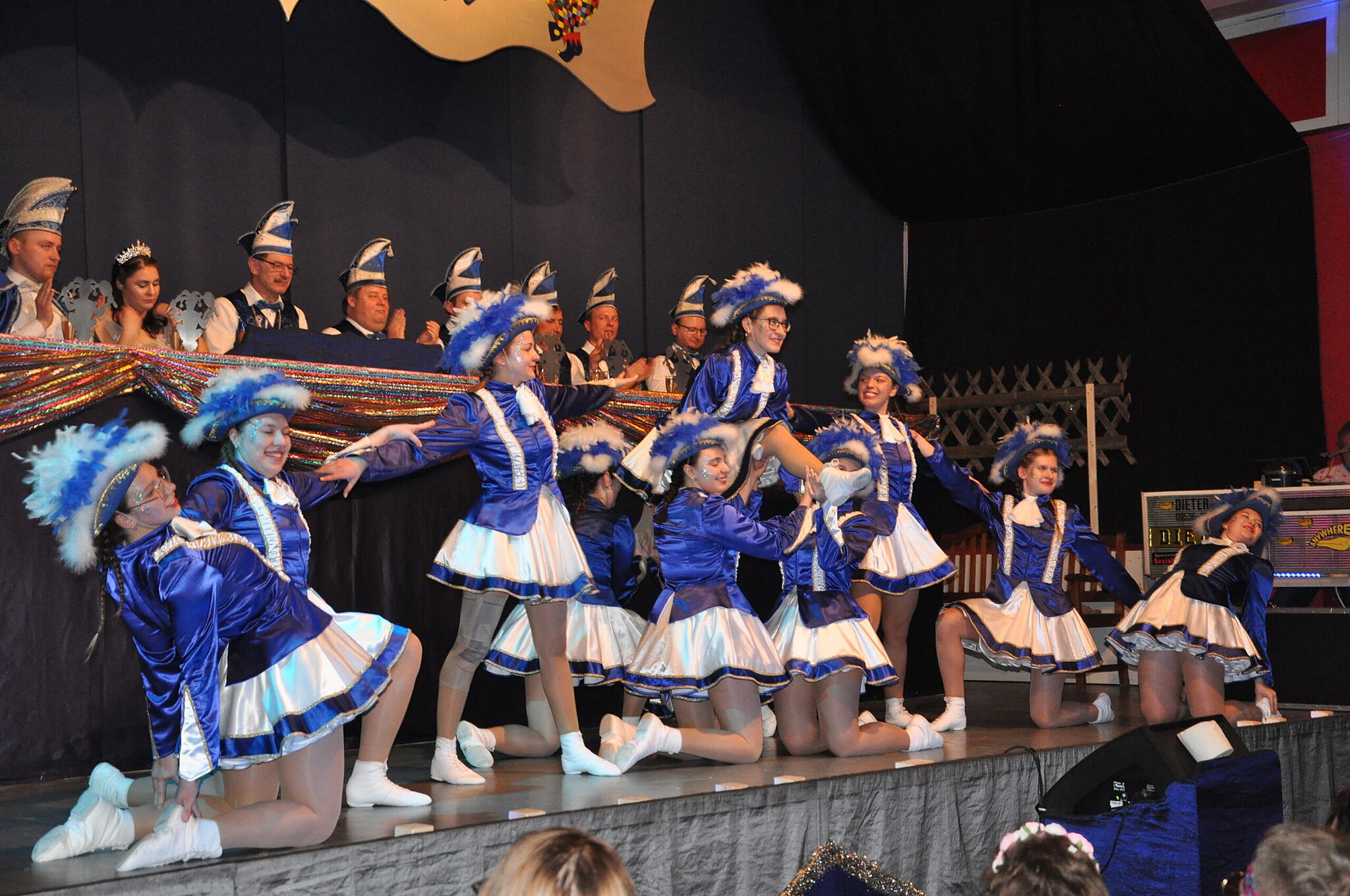 Fasching in Ermershausen, Büttensitzung mit der Ermetzia