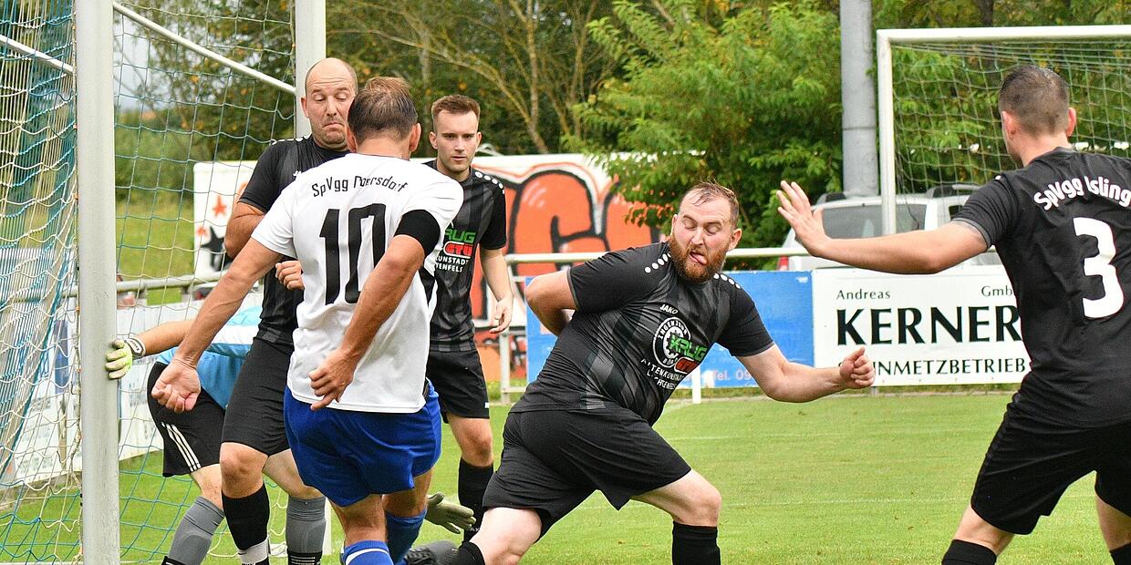 Fußball-Kreisklasse 2: Erster Saisonsieg für SG Isling