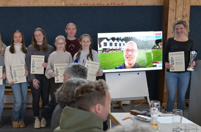 Turnerschaft Herzogenaurach ehrt bei Dreikönigstreffen erfolgreiche ...
