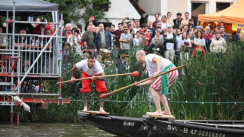 Fischerstechen auf der Bamberger Sandkerwa: Ministerpräsident Markus ...