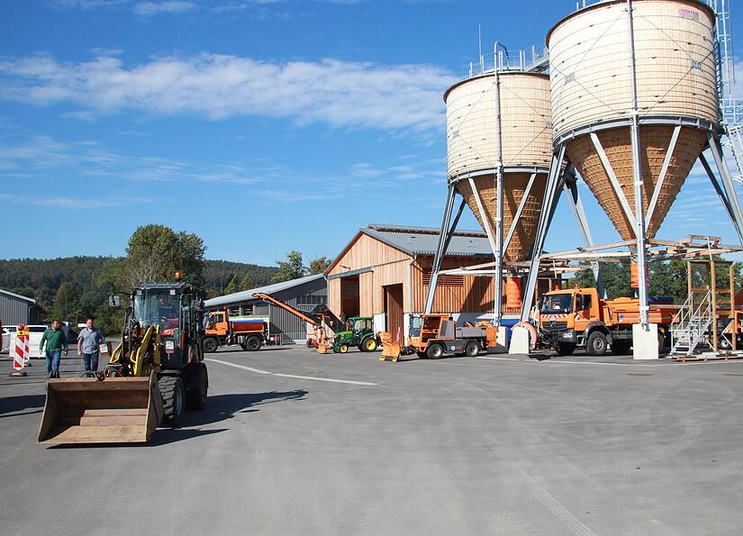 Stadtlokal, Mauerscheißer und Kellerwald: Insolvenz von Christoph Kauer ...