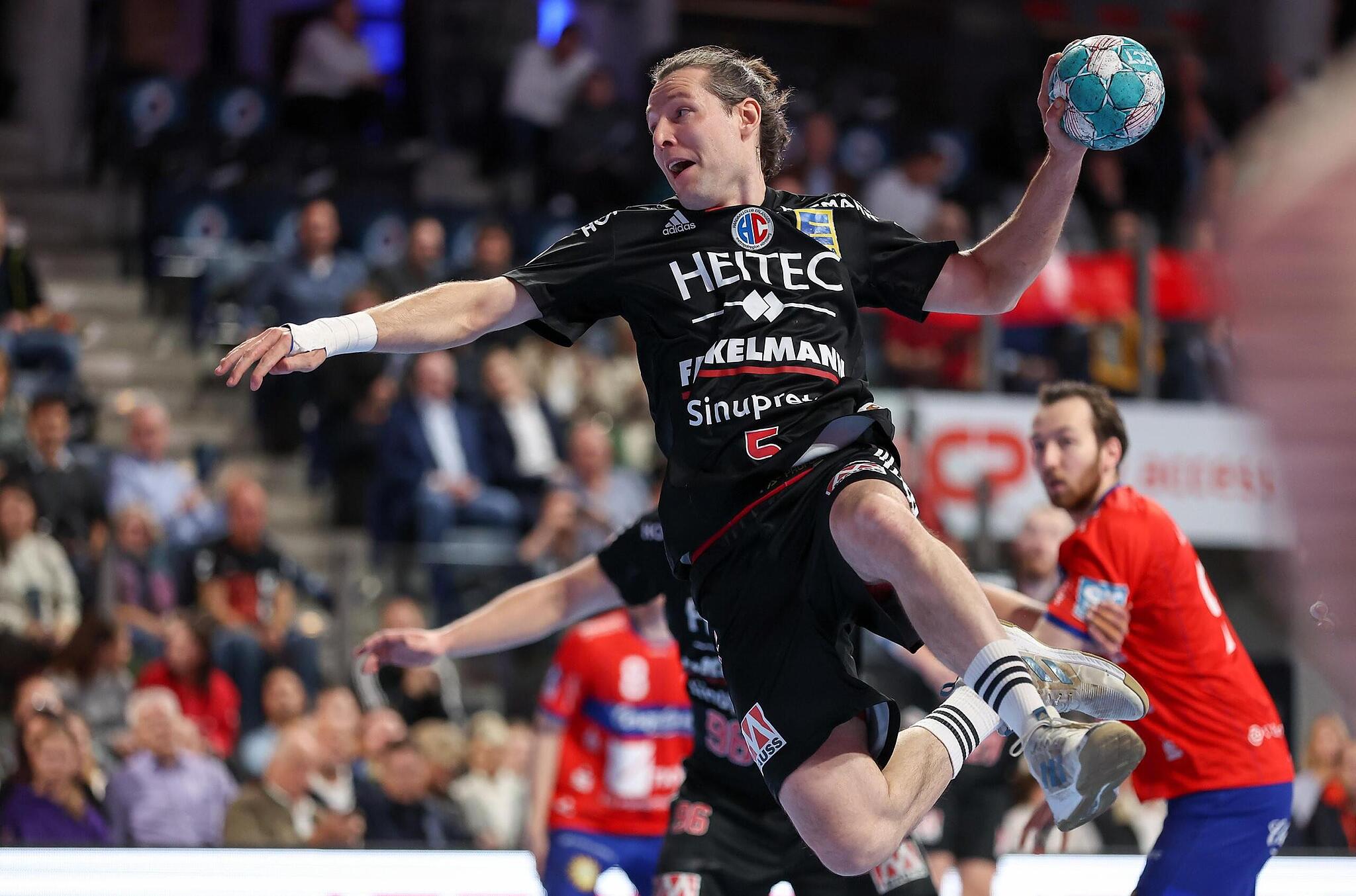 Handball: HC Erlangen macht Sellin zum Co-Trainer, verabschiedet Mävers ...