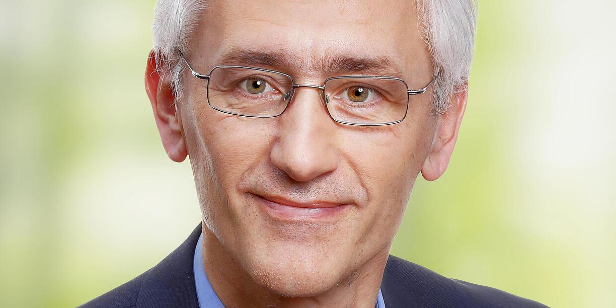 Kurzportrait und Artikel über Raimund Binder