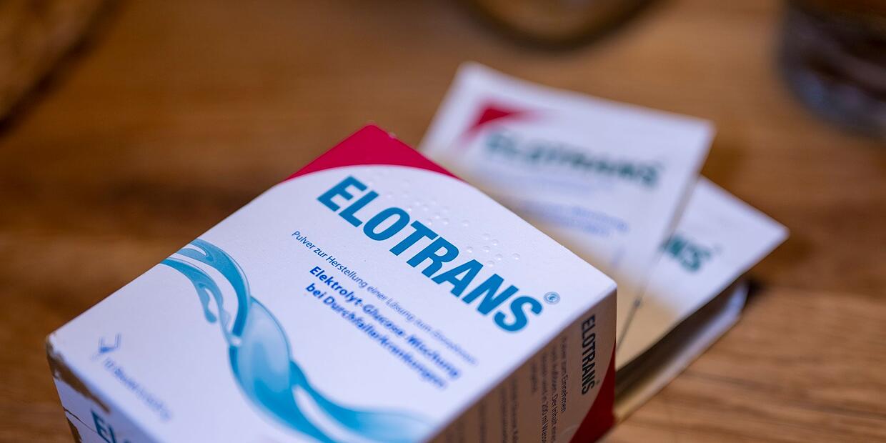 Elotrans-Hype: Durchfallmedikament als Kater-Wundermittel?