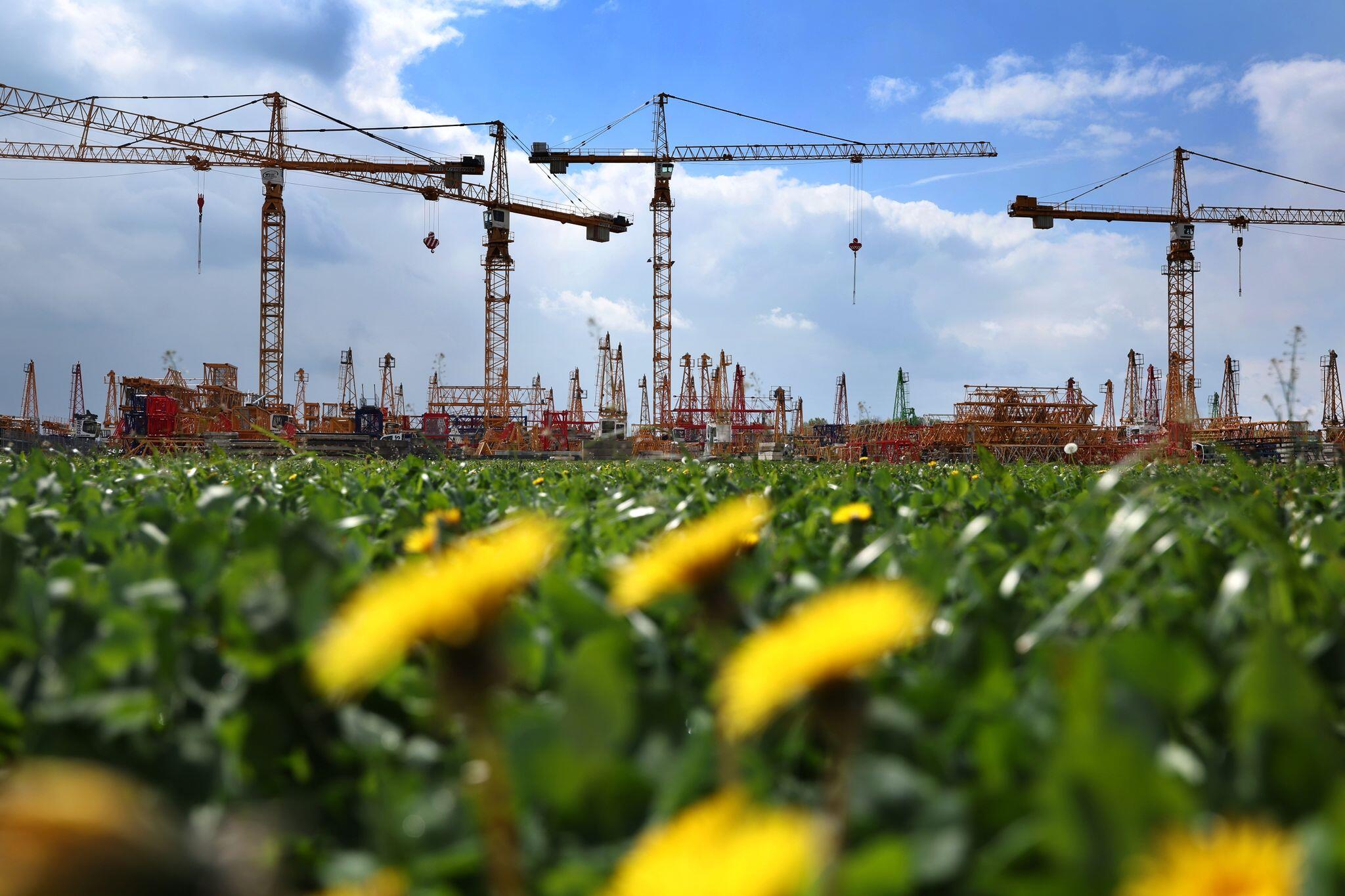 Deutsche Wirtschaft zu Jahresbeginn leicht gewachsen