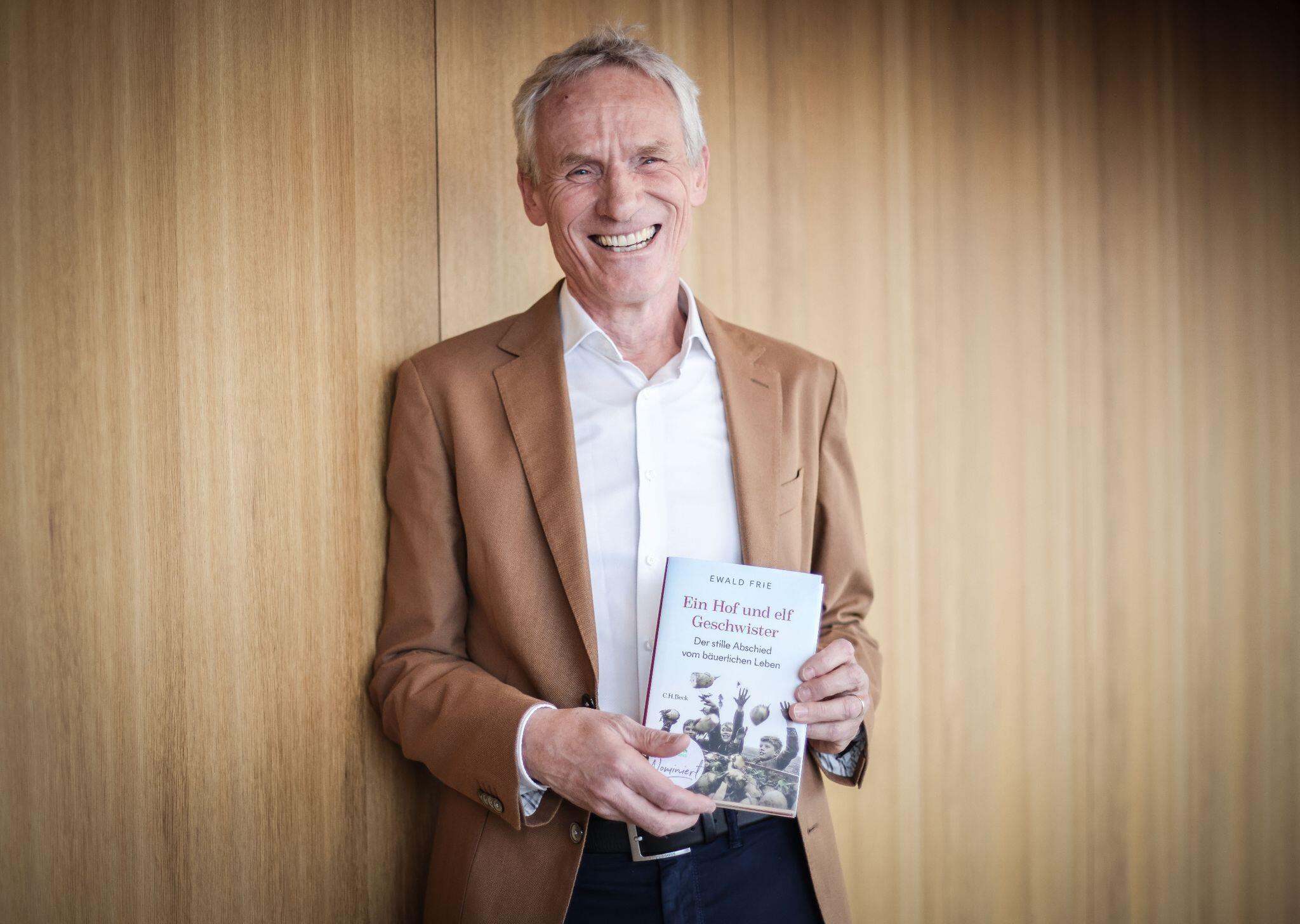 «Ein Hof und elf Geschwister» ist Sachbuch des Jahres