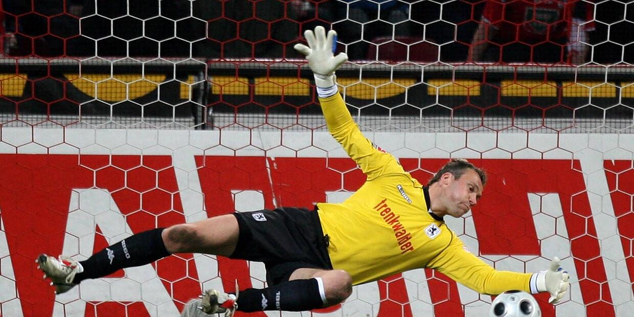 Fußball: Der frühere Bundesliga-Torwart des TSV 1860 München, Michael ...