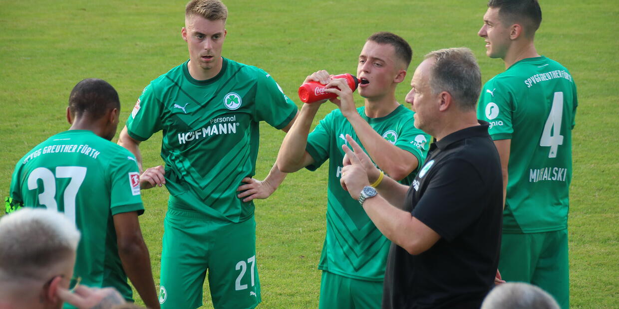 Fußball: Rachid Azzouzi von der SpVgg Greuther Fürth im Interview