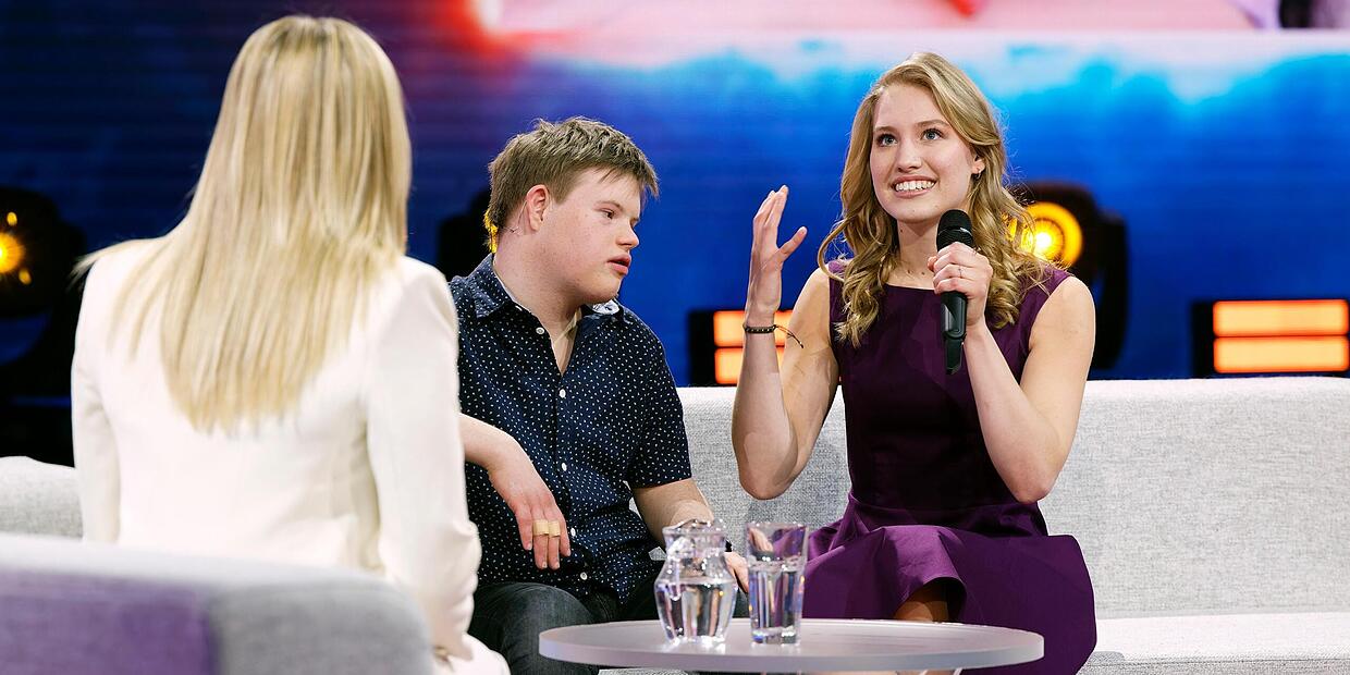 Neues Lied von Sängerin aus Coburg: Luna Klee feiert TV-Premiere bei ...
