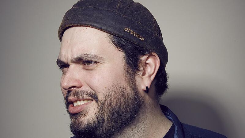 Liedermacher Matthias Kellner zeigt bluesige Songs und skurrile ...