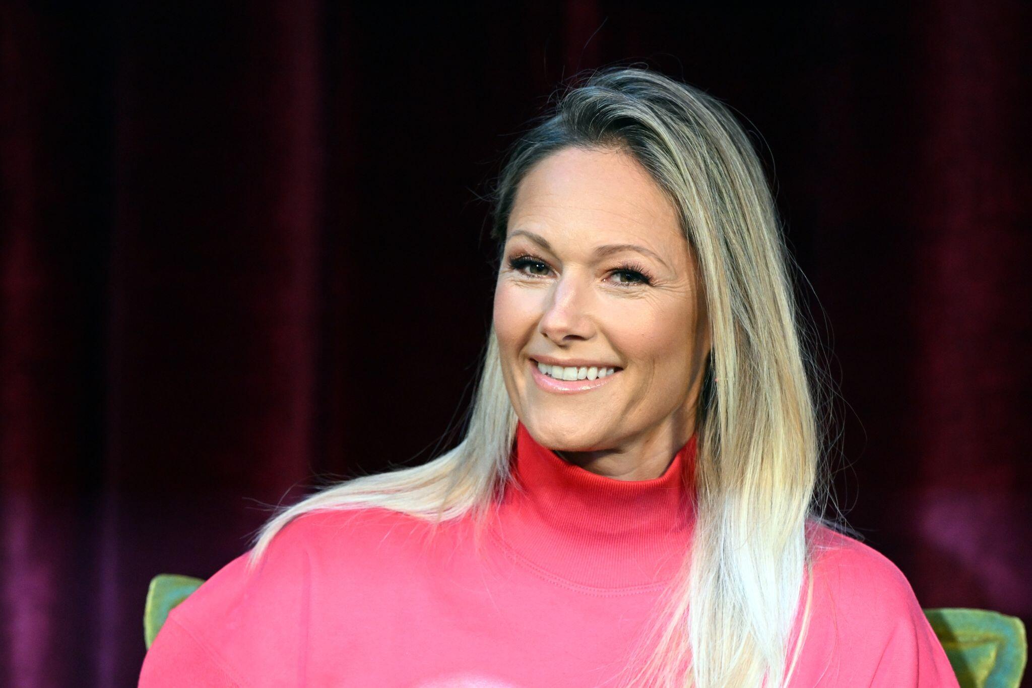 Helene Fischer singt beim Wickeln