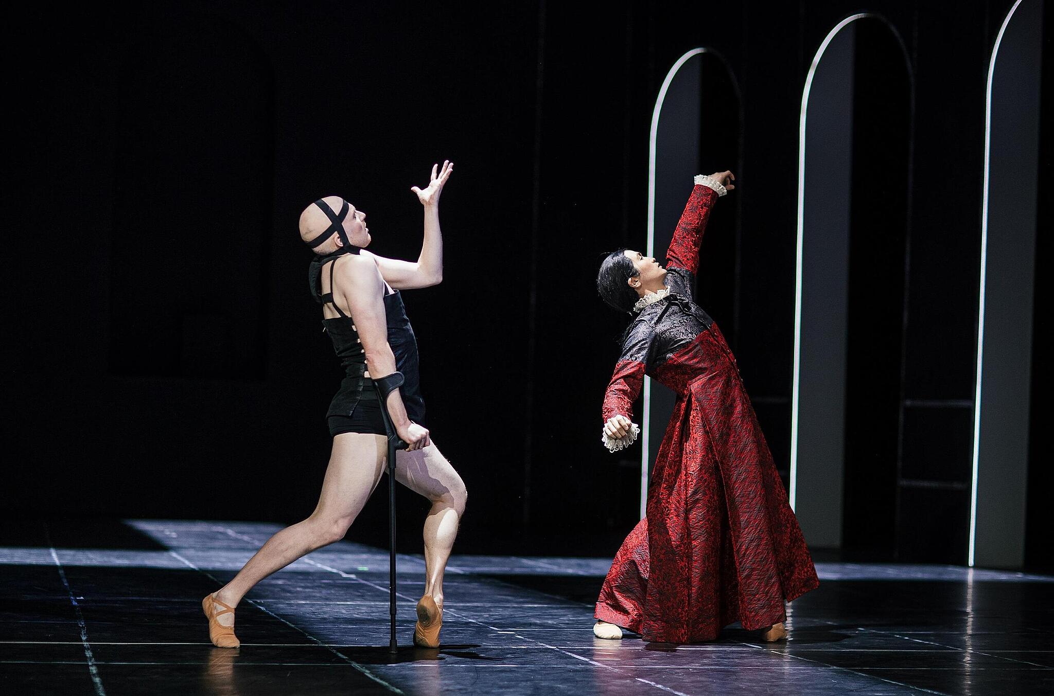 Der Ballettabend „Der Glöckner von Notre-Dame“ kehrt zurück in den Spielplan des Landestheaters ...