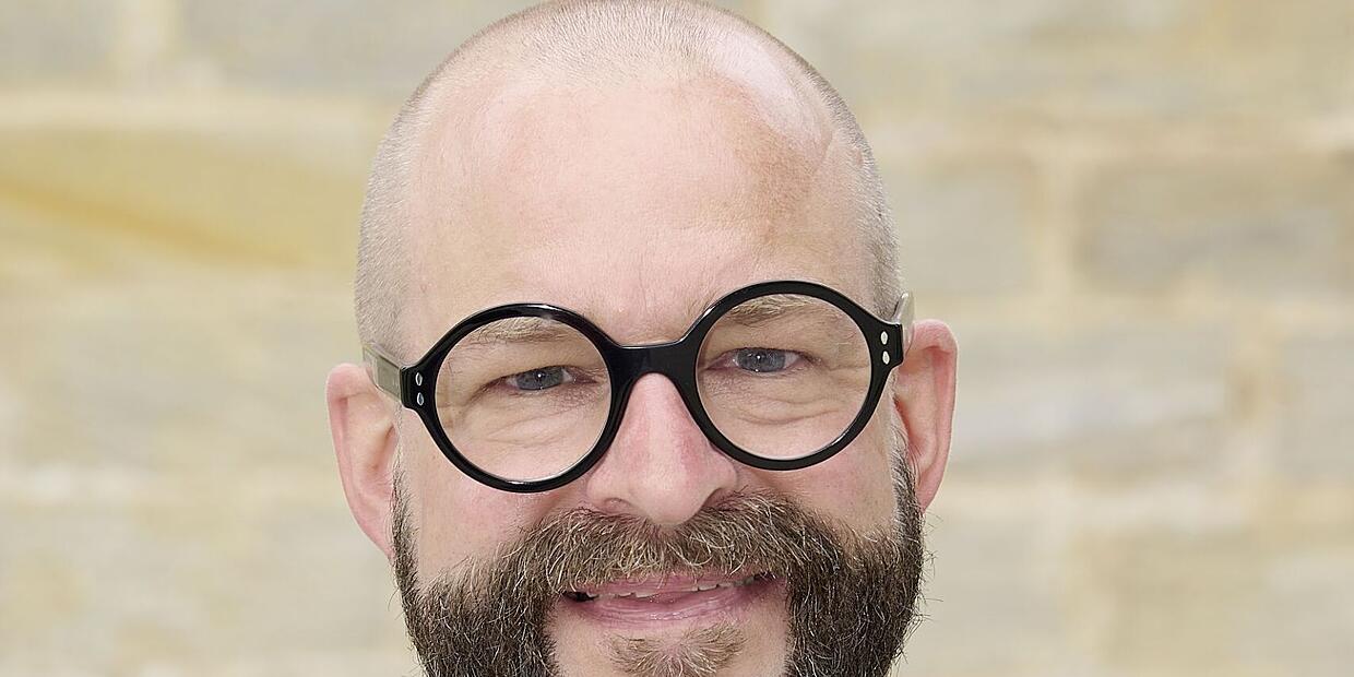 Kurzportrait und Artikel über Prof. Dr. Marc Redepenning