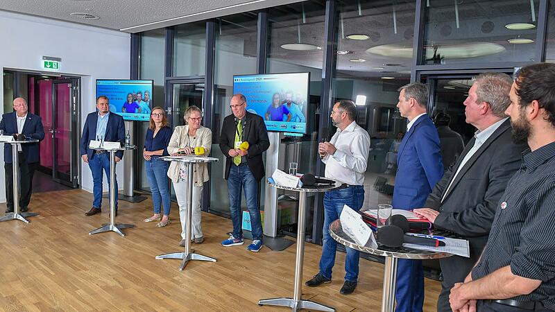 CSU setzt auch in Bamberg auf Angriff bei der Podiumsdiskussion mit den ...