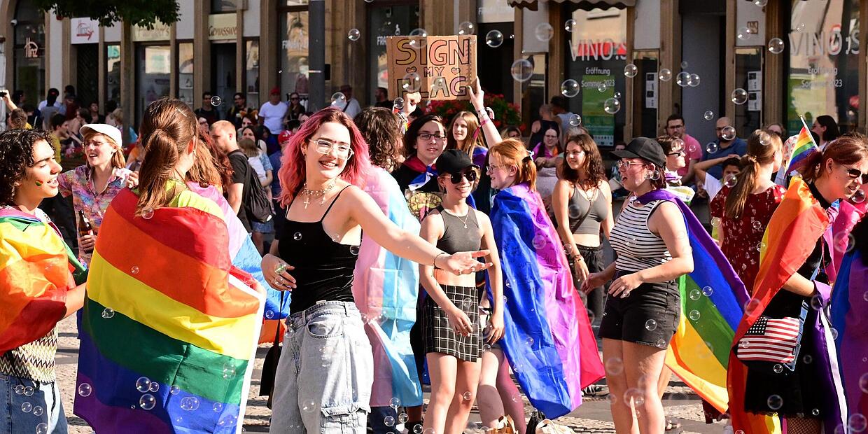 Christopher Street Day CSD 2023 in Bamberg: Party trotz Beschimpfungen