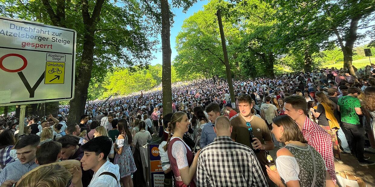 Bergkirchweih Erlangen 2024: Das plant die Stadt am Bürgermeistersteg ...