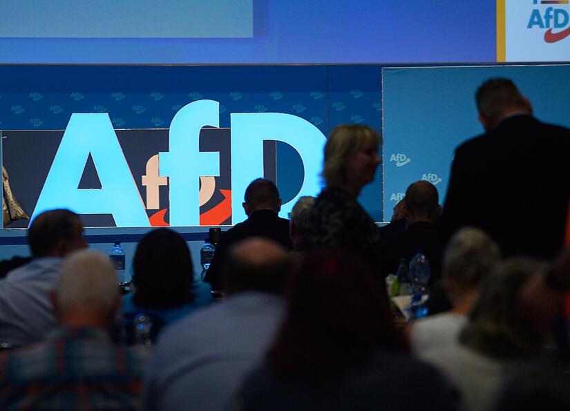 Gericht: Verfassungsschutz darf Bayern-AfD weiter beobachten